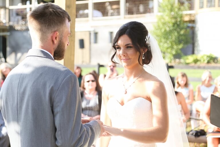 The Hayloft Summer Wedding: Jade & CJ - Jessica Fike Photography Blog